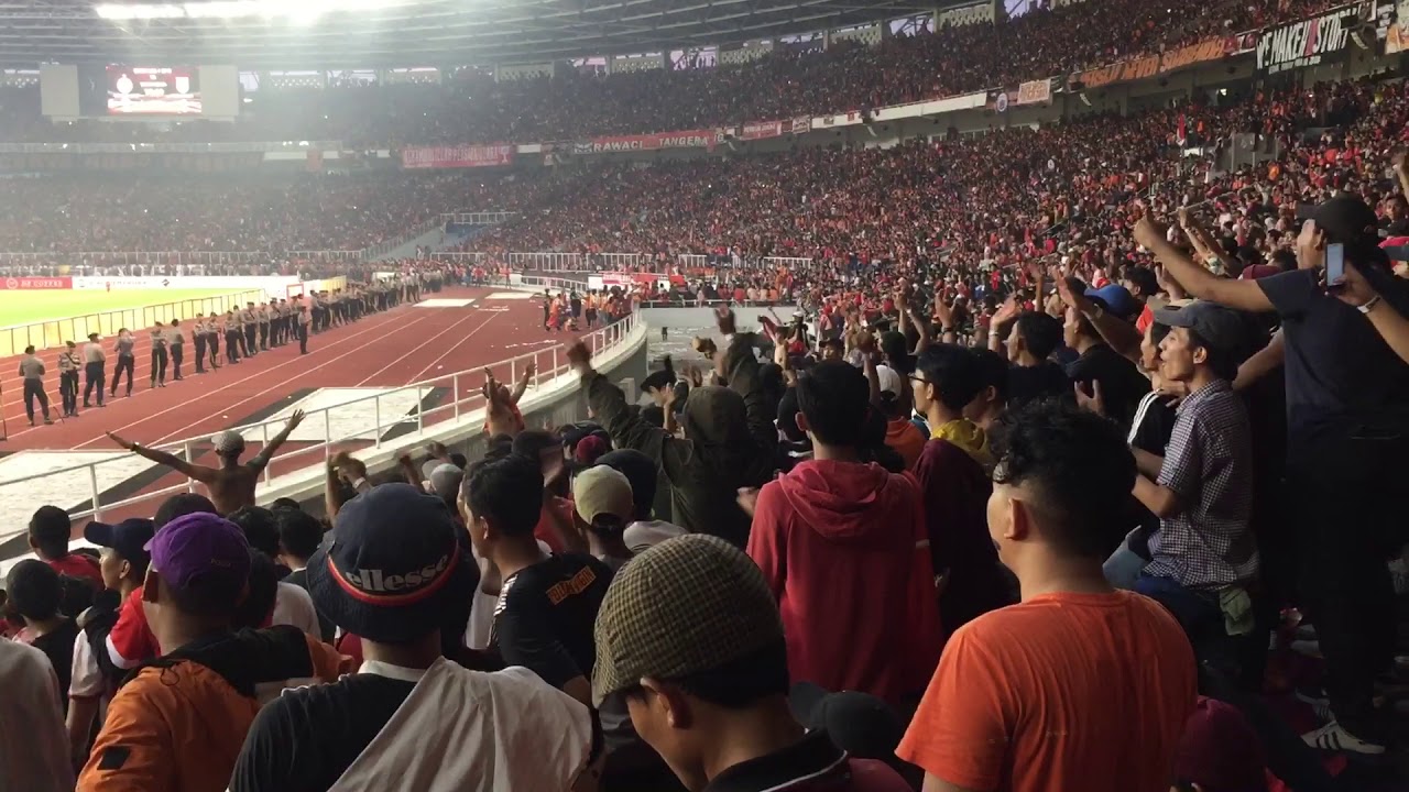 Tiger bois 16 in action at gbk. #Jakarta - YouTube