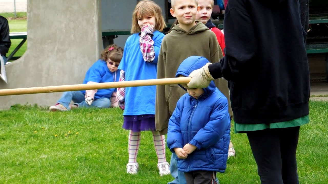 Doing the Limbo - YouTube