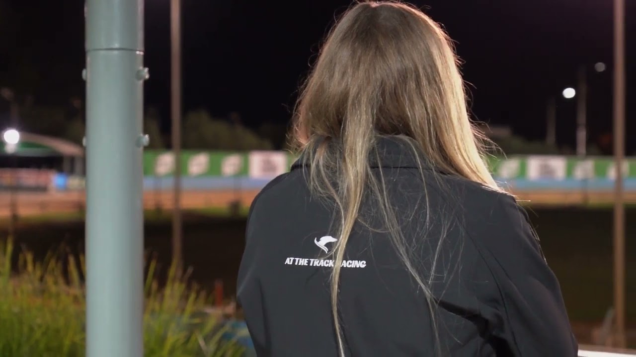 Lyn Smith after Sunset Spitfire's trial - YouTube