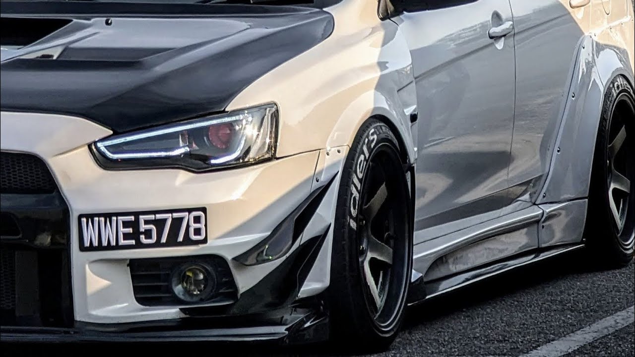 HOW TO INSTALL VARIS WIDE FRONT FENDER - YouTube