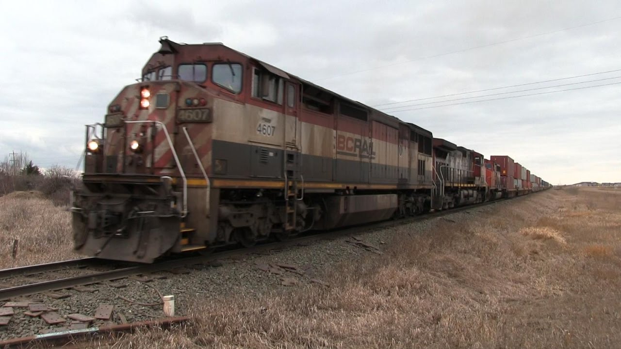 CN Train Spotting HD: RARE! | BCOL 4607 IC 2704 & CN 5269 Leads CN A442 South At Tilley 1/3 3/15 ...
