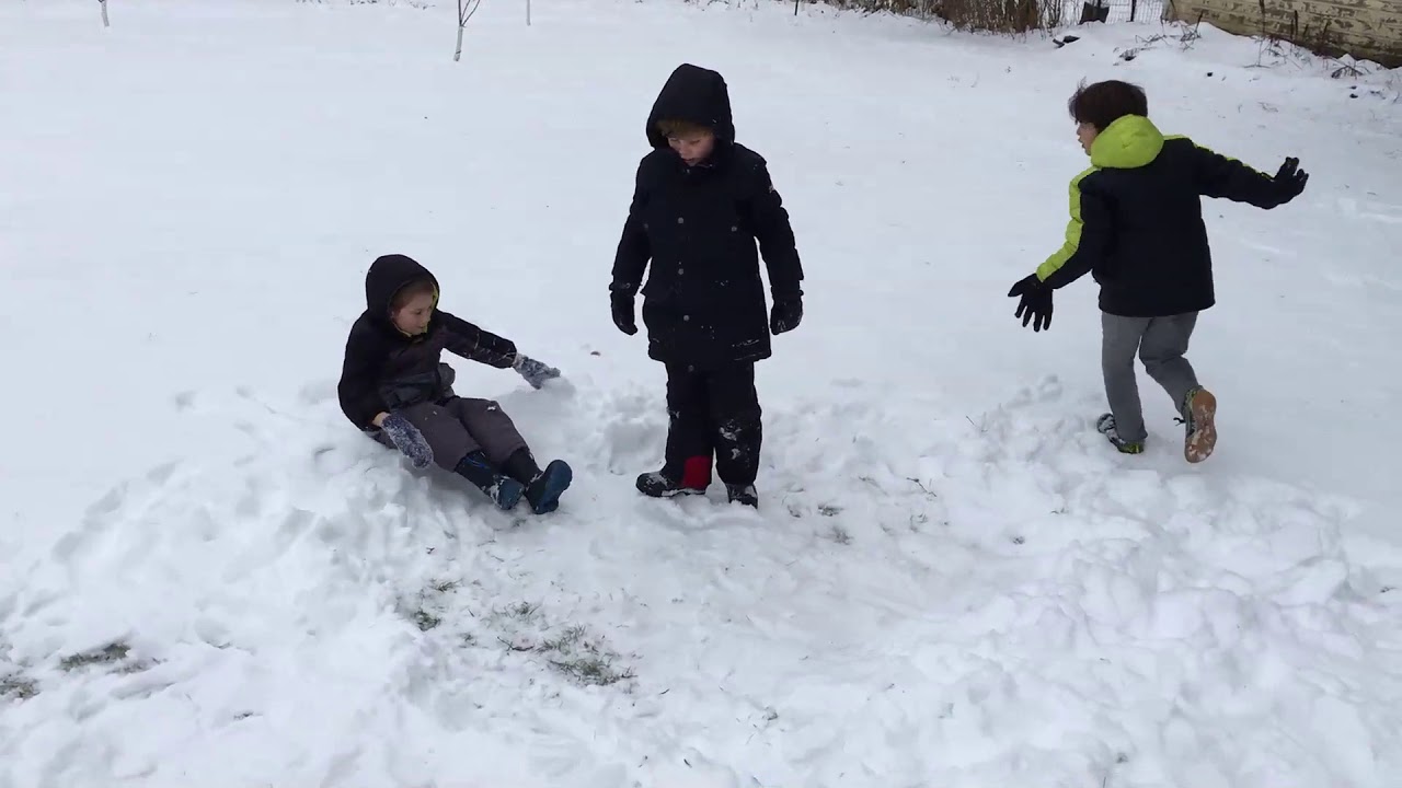 9th Day of Christmas Challenge - Snow Sumo - YouTube