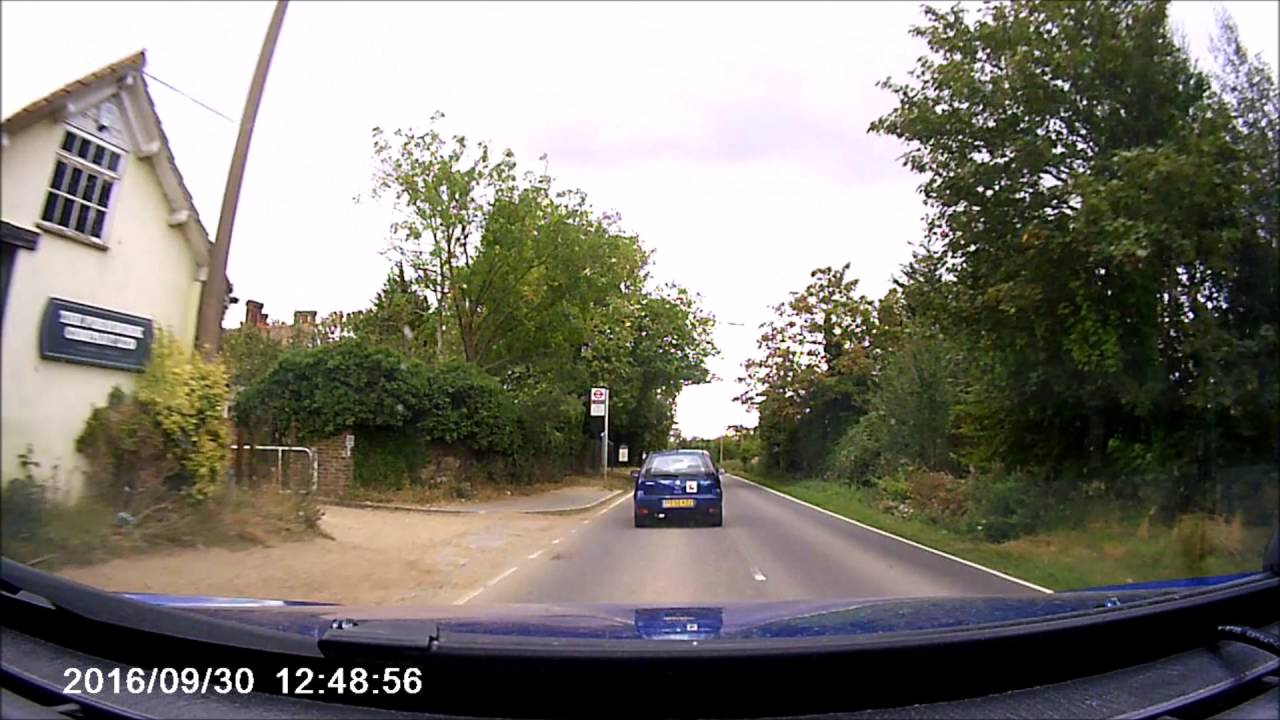 UK BAD DRIVERS FAIL Army Learner Driver Loses L Plate South Ockendon ...