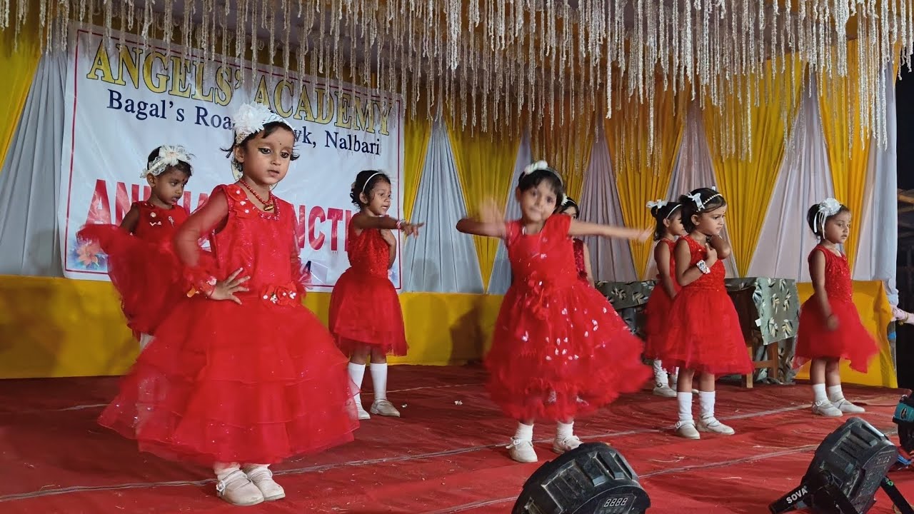 O Runjun O Runjun#Group dance#annual function#Angels#Academy#Amar@ShrutiRani # - YouTube