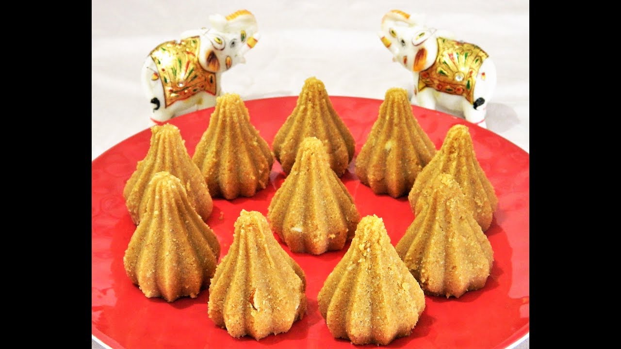 राजस्थानी चूरमा लडडू रेसिपी | Perfect Choorma ladoo Recipe | Churma ...