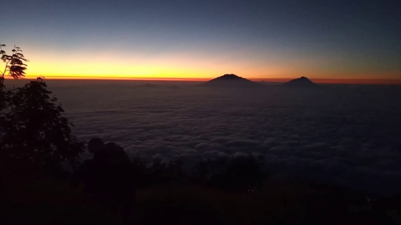 Sunrise Sumbing (Gunung Sumbing, Jawa Tengah) - YouTube