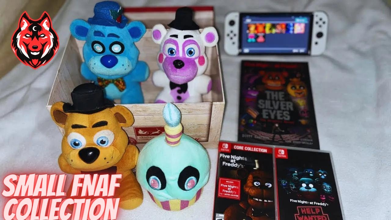SHOWING MY SMALL FNAF COLLECTION - YouTube