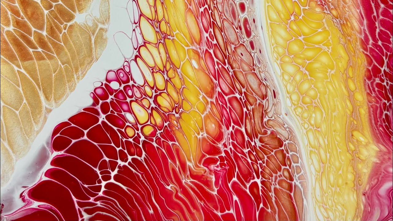 Mezmerizing Puddle Swipe , Acrylic Paint Pouring (1656) - YouTube