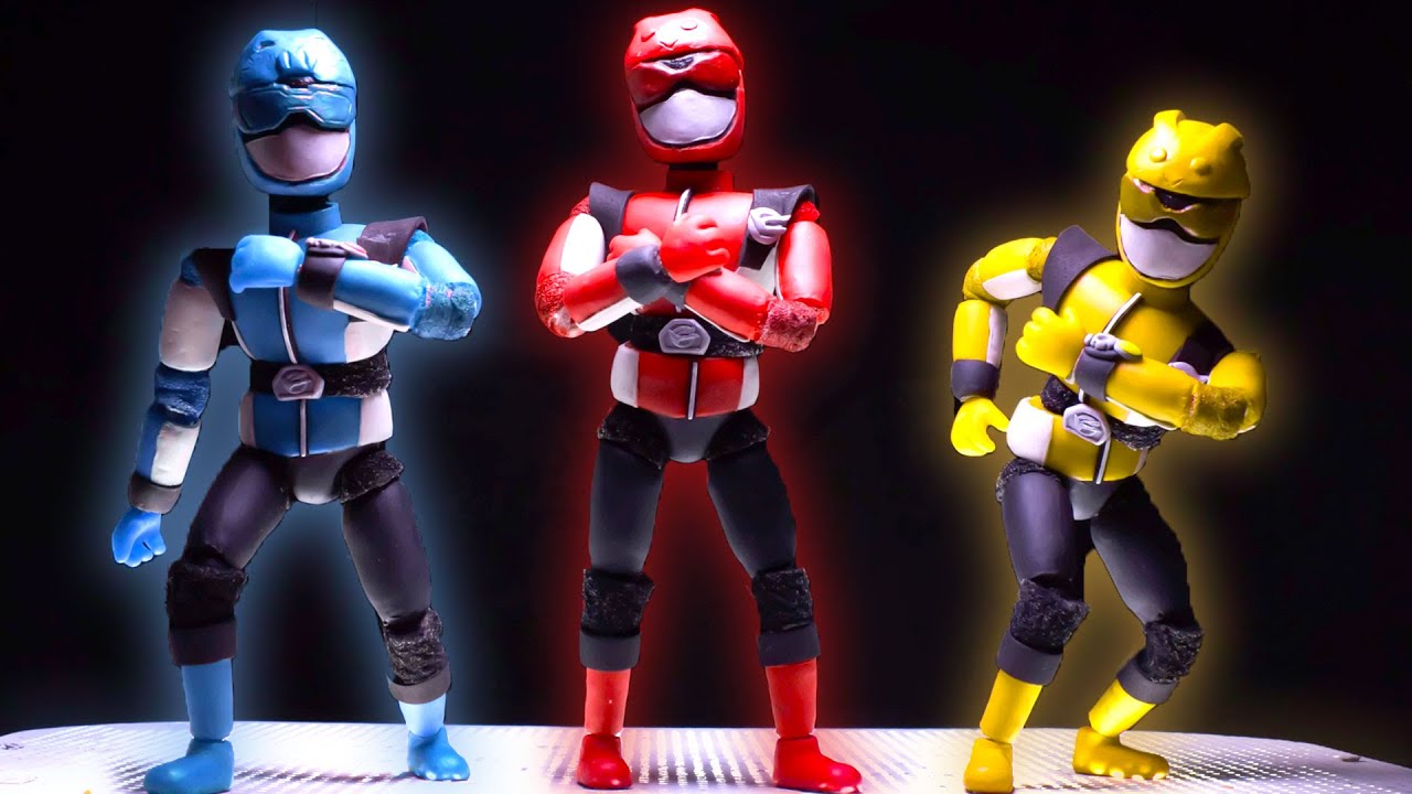 Play Doh Surprise ⭐️ Mighty Morphin Power Rangers DANCE BATTLE ⭐️ ...