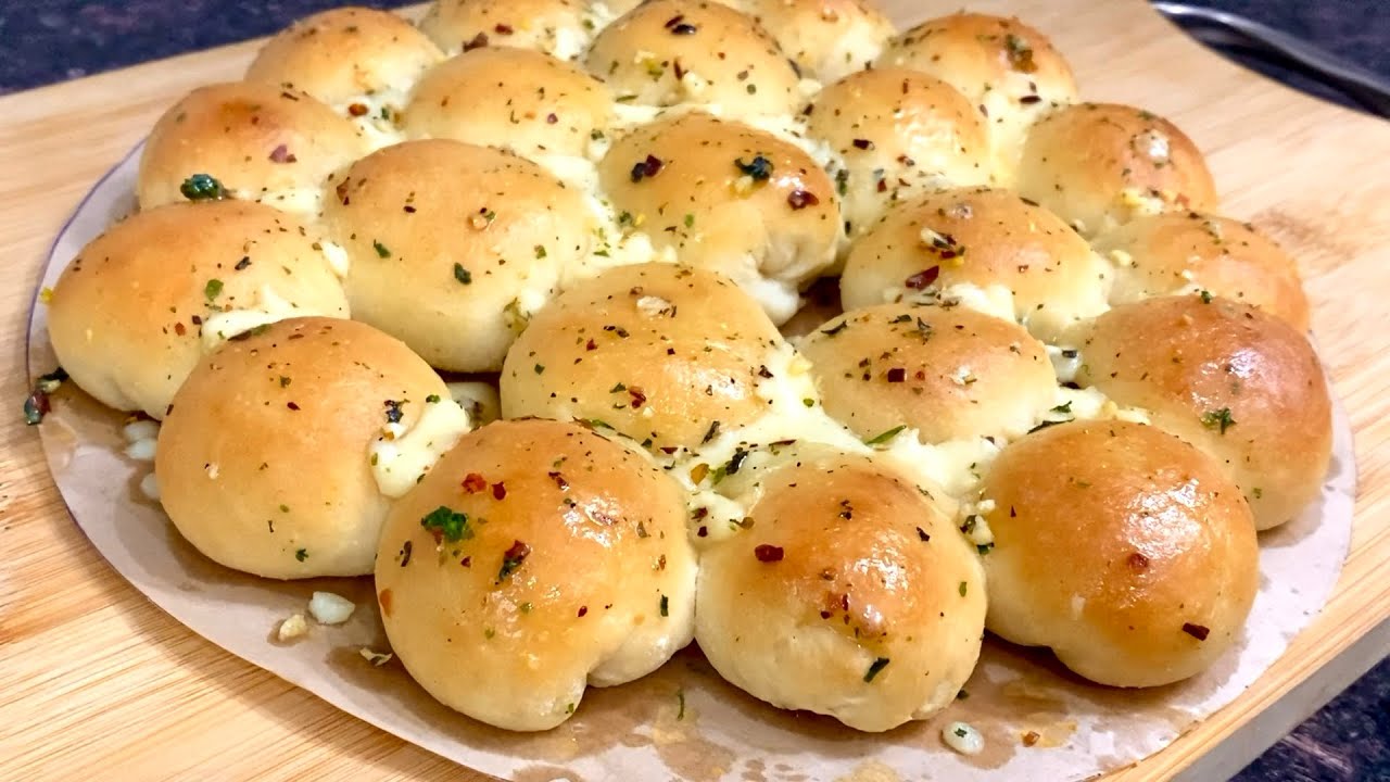 Soft and fluffy cheese garlic buns recipe | cheesy garlic bread | How ...