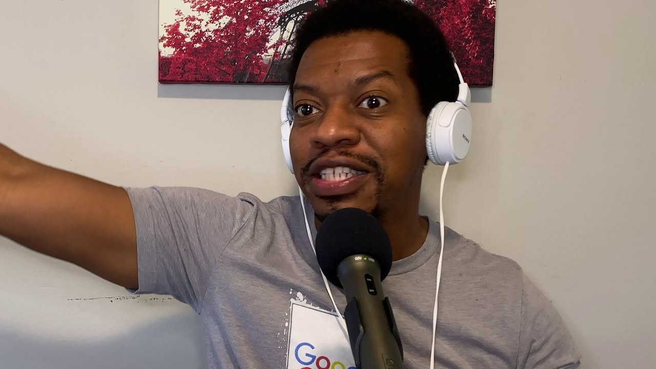 Rod Wave Falls Through the Stage! - YouTube