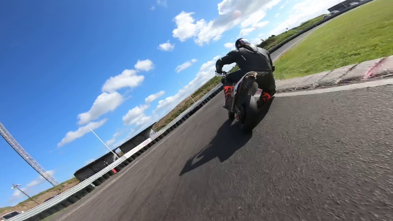 Clay Pit Bike Supermoto Round 2 Final - YouTube