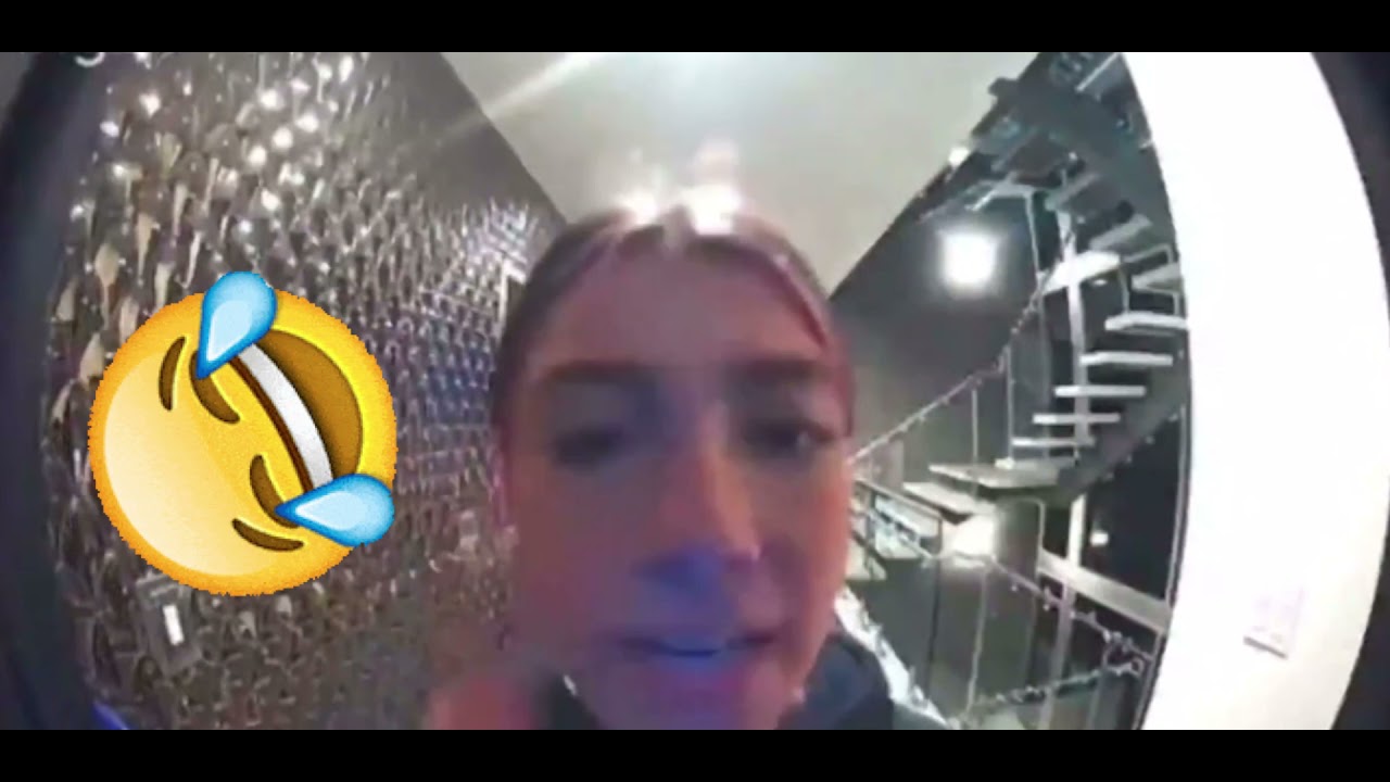 Let me in plz MEME - Charli d’amelio - YouTube