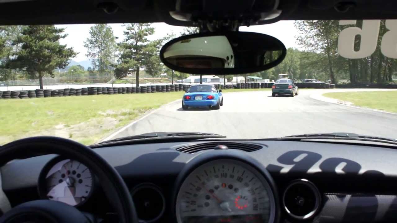 R56 MINI Track Driving, VCMC event #2, Mission Raceway, BC, CANADA ...