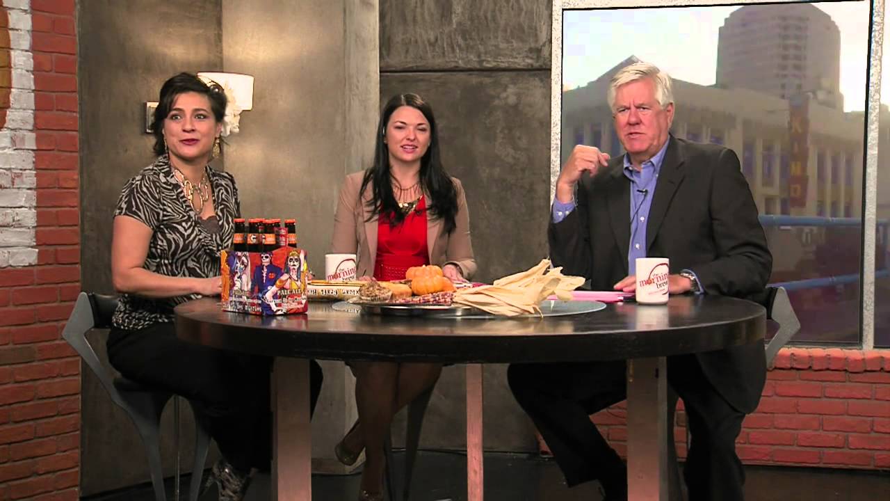 Sean Wells exhibits her "arte muerte" - YouTube