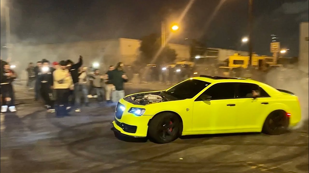 CRAZY HELLCAT 300 CAME OUT TO PLAY 😳🔥 - YouTube