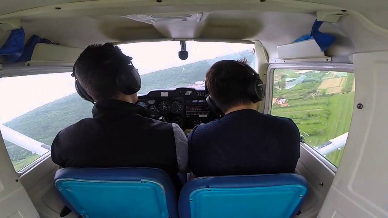 Challenging approach and T&G with a Cessna C152 - back seat view - YouTube