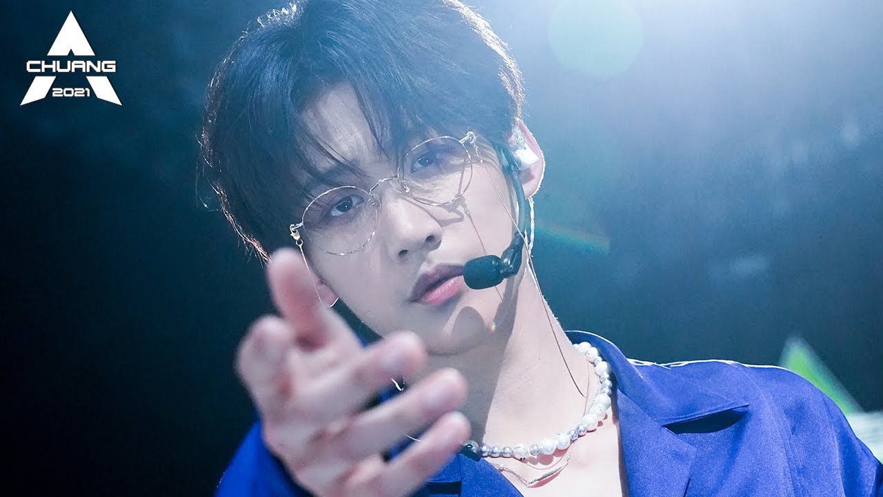 A Look Back at Zhou Keyu's Journey 周柯宇——成团之路 | 创造营 CHUANG 2021 - YouTube