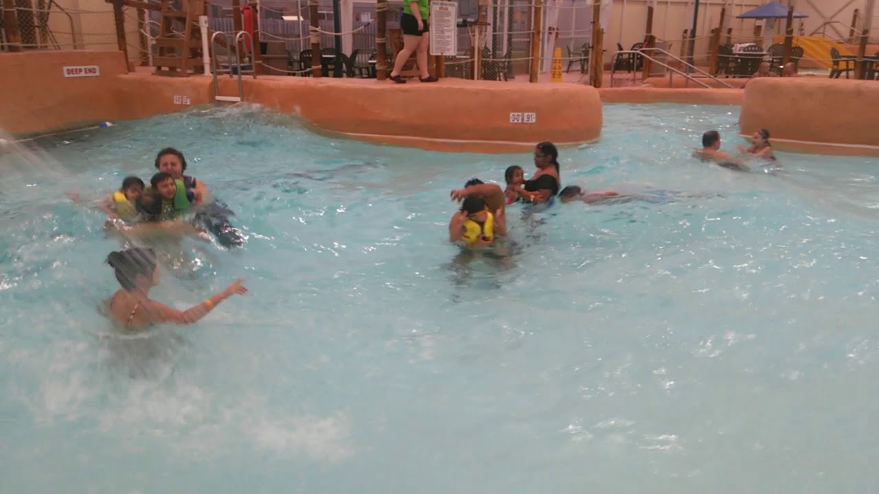 Waves pool at Americana Waterpark - YouTube