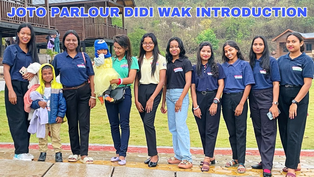 Joto Parlour Wali Didi Wak Introduction 😊 Parlour Wali Didi - YouTube