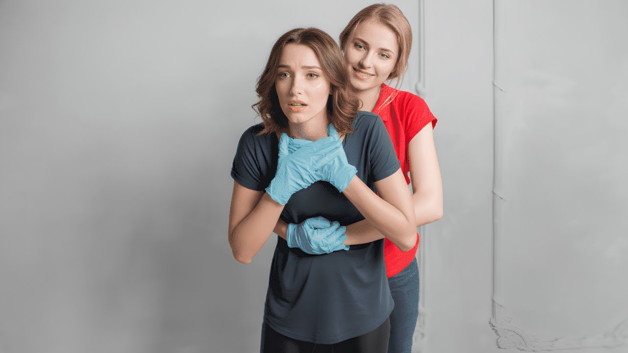 Abdominal Thrust Maneuver | Heimlich Maneuver - YouTube