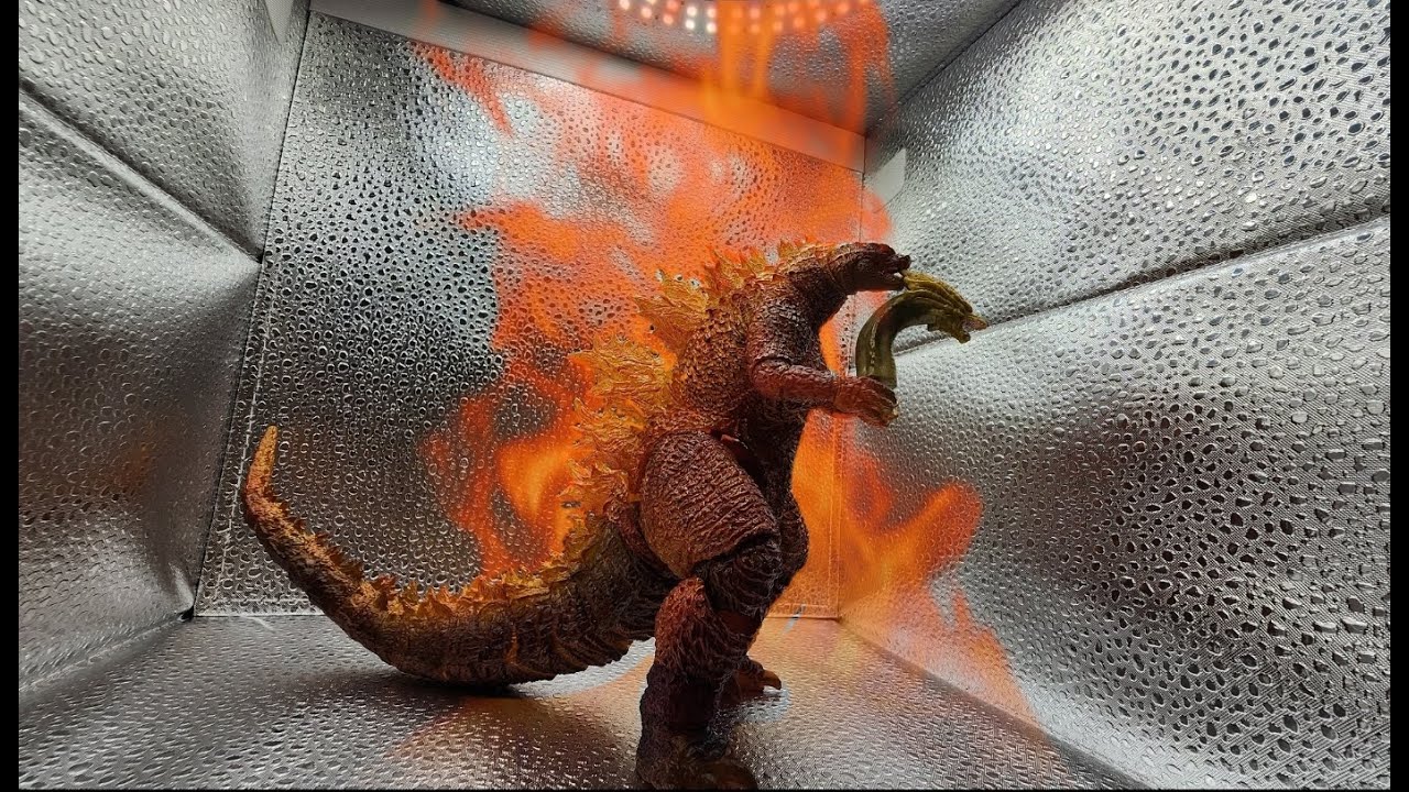 SH Monster Arts Thermo Godzilla Review! - YouTube