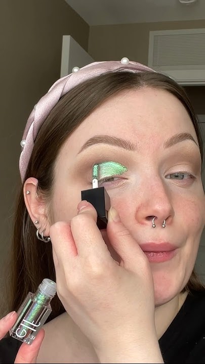 MERMAID EYES?!!😍🧜‍♀️ ELF Cosmetics Duochrome Liquid Eyeshadow #makeuptutorial #makeup #eyemakeup ...