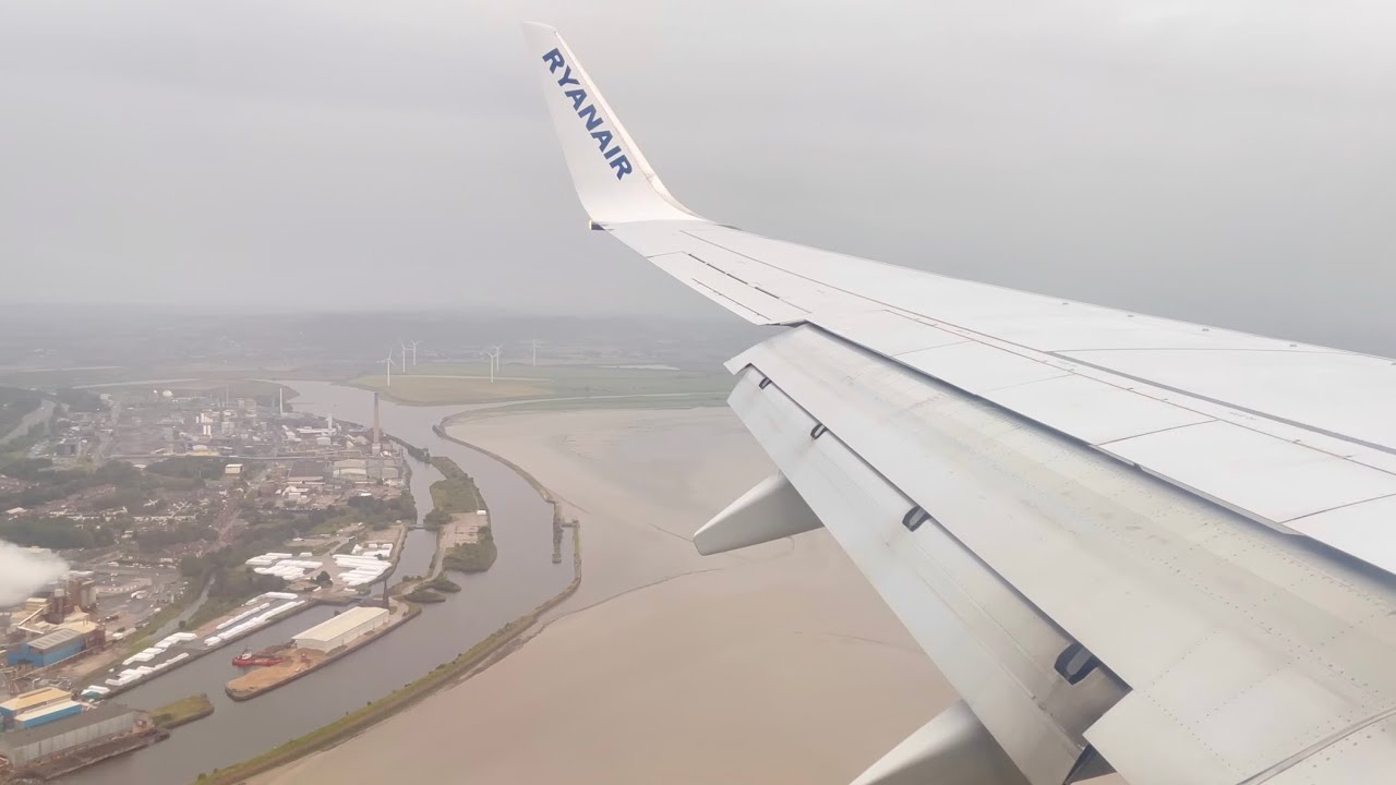 Dull Morning Landing at Liverpool | Ryanair | 4K 60FPS HDR - YouTube