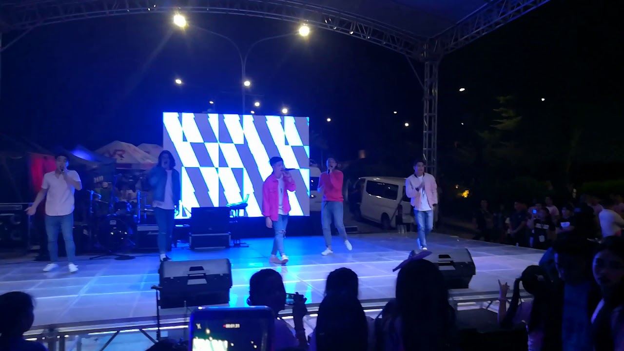 BoybandPH Unli at SM Tungko Bulacan for CDSGA 25th year Anniv. - YouTube
