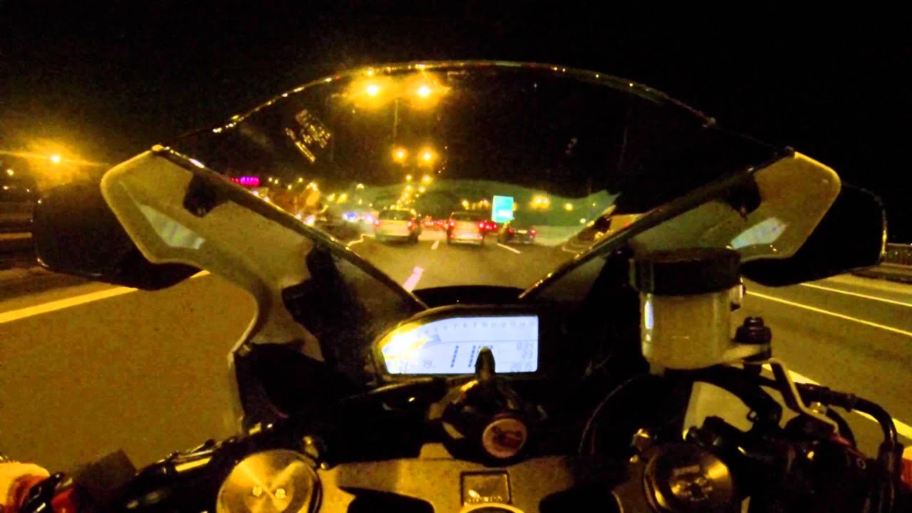 Honda CBR1000RR Night Ride #1 - YouTube