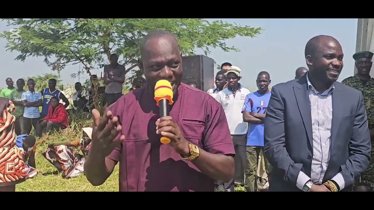 Minister Musa Ecweru, Hon Tony Awany: reopen Karuma Bridge. - YouTube
