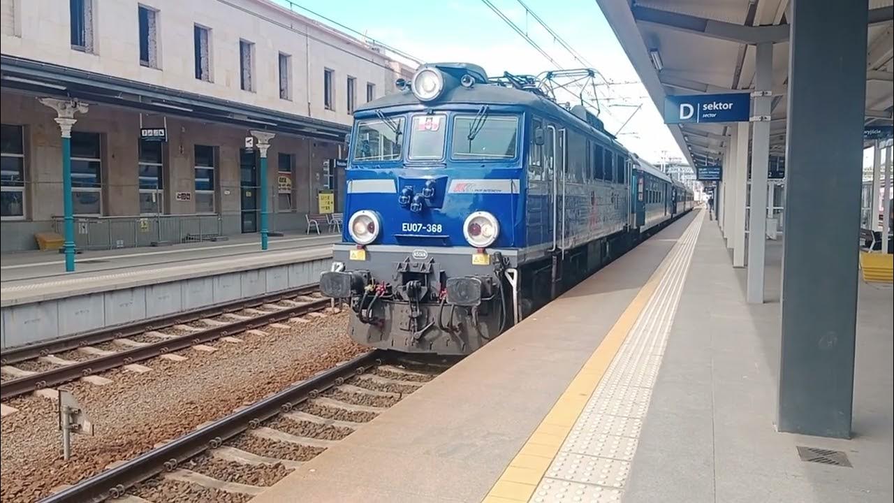 EU07-368 z TLK ROZTOCZE oraz SA135-014 na stacji Rzeszów Gł. 18.05.2024 - YouTube