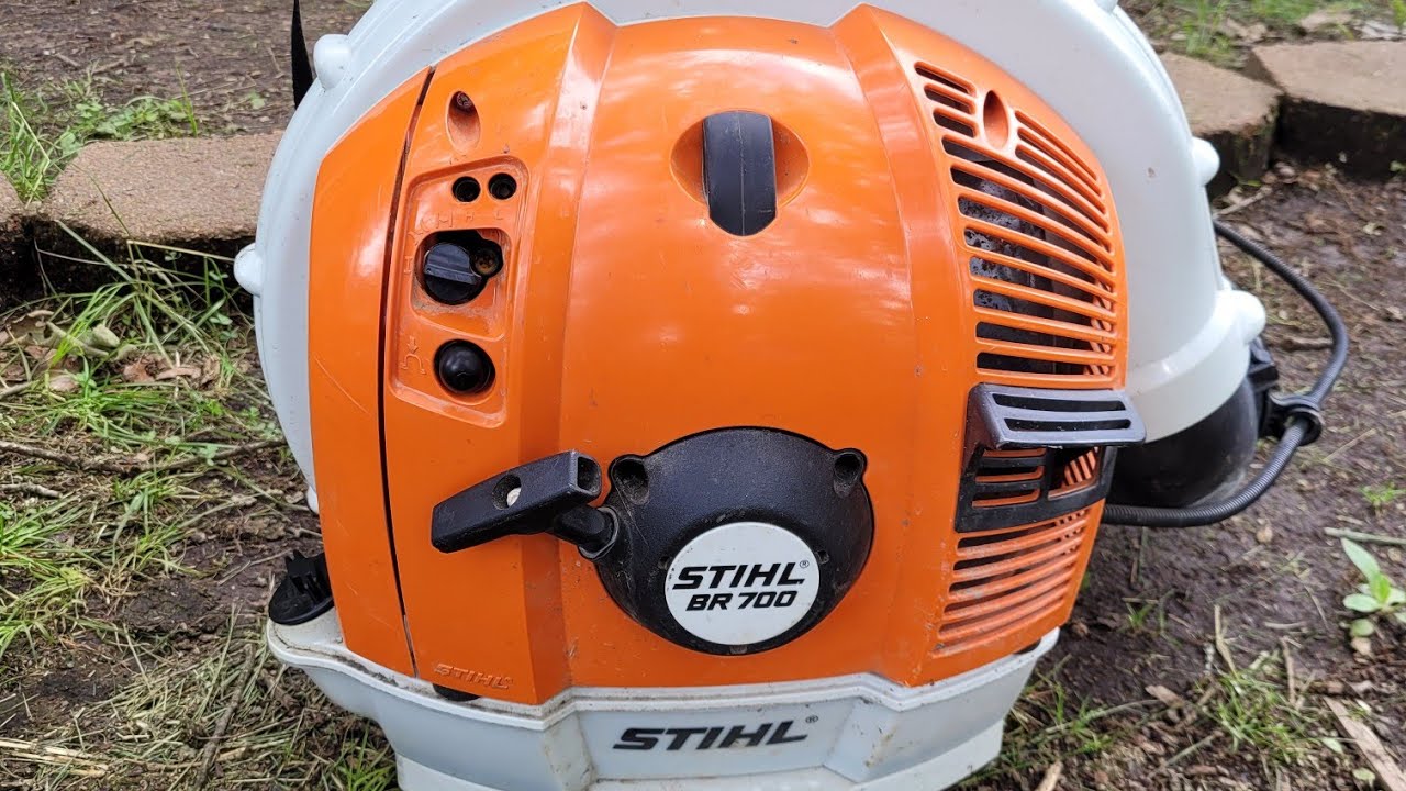 br 700 in action - YouTube