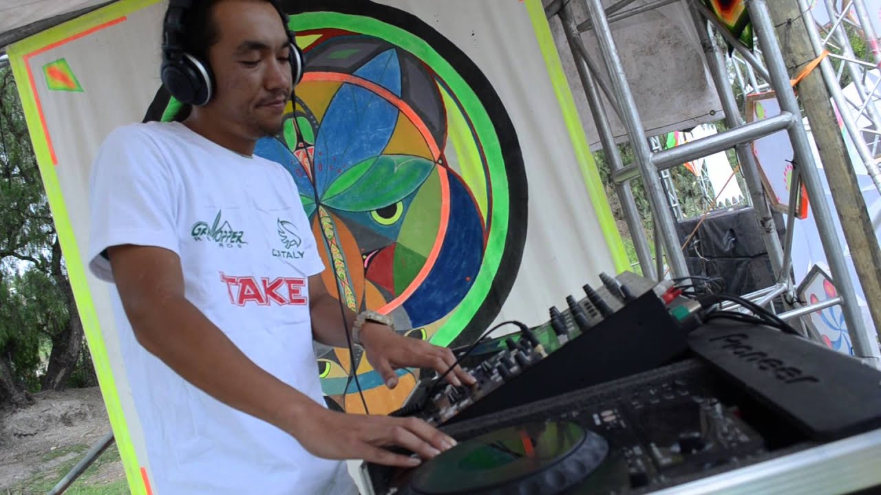 TAKE - Mechanoids Festival by DMT (México) - YouTube