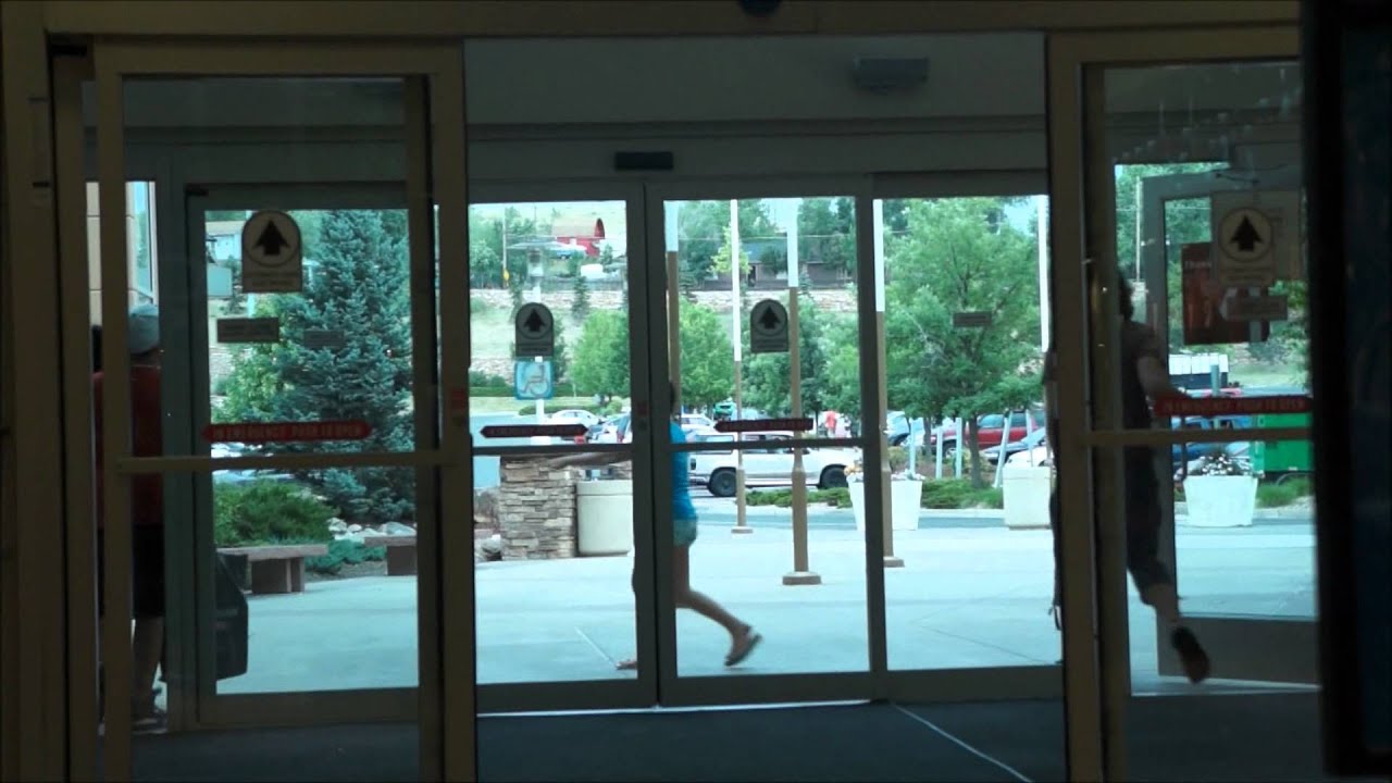 Automatic Door fail - YouTube