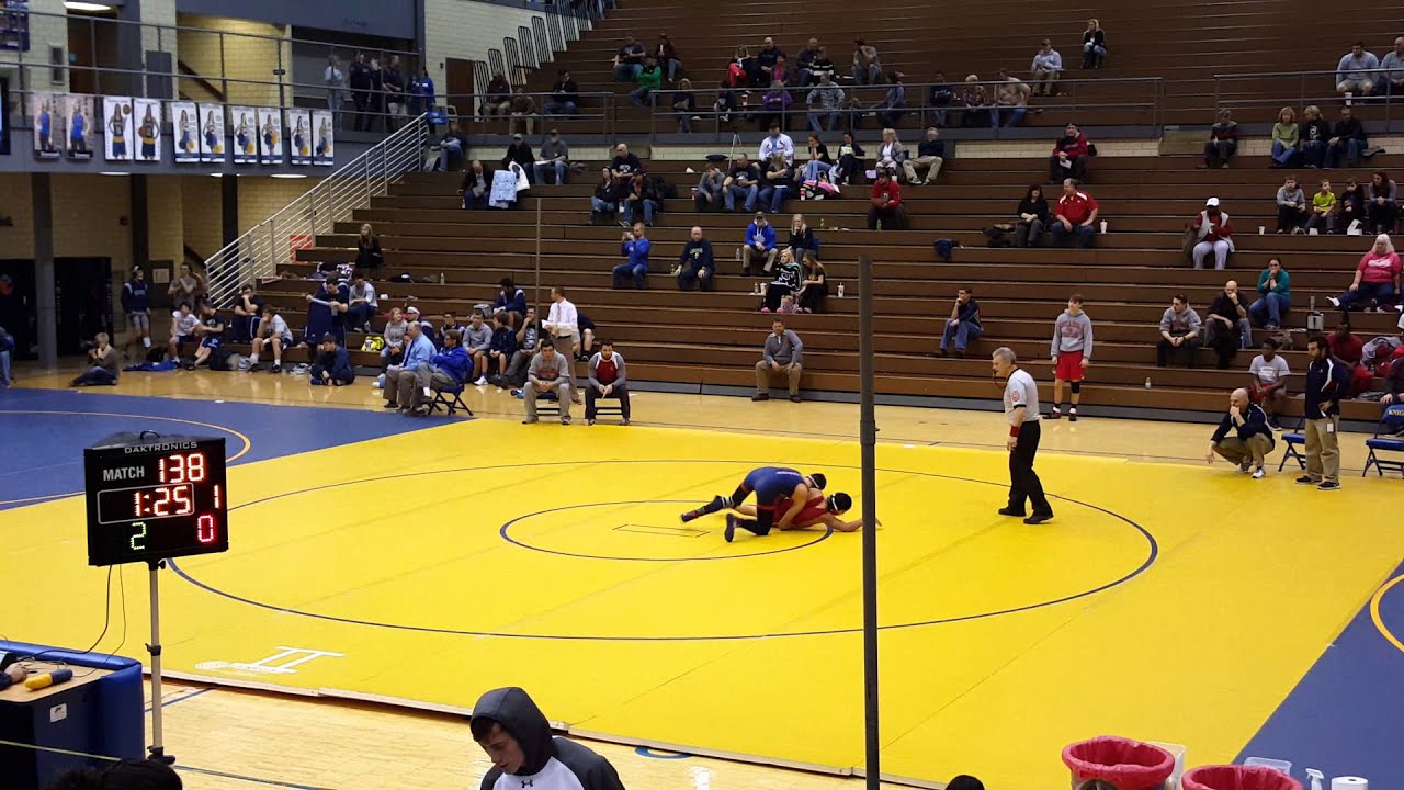 Mason wrestling against Bosse @ Regionals. - YouTube