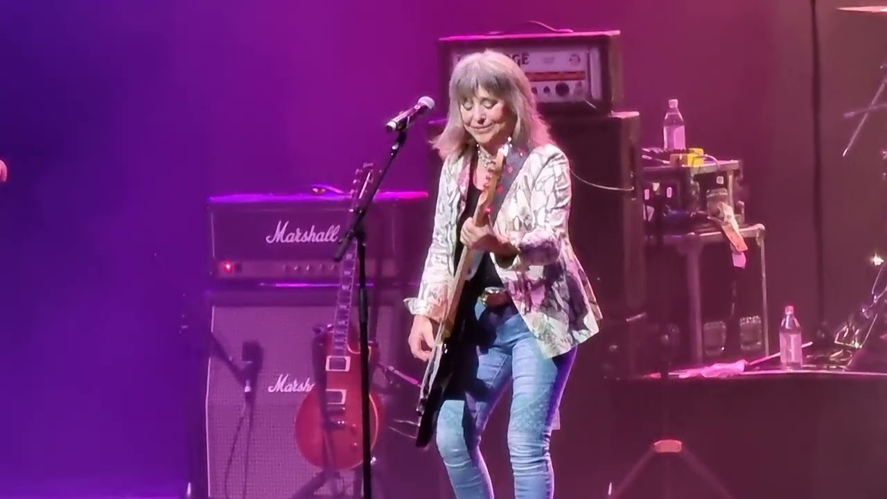 Stumblin' In. Suzi Quatro. Melbourne. 26.1.2025 Rockin On. Chords ...
