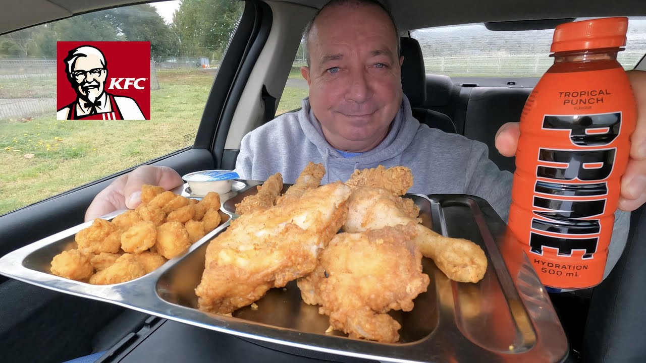 Prime Tropical Punch & KFC $15 Chicken Feaster - YouTube
