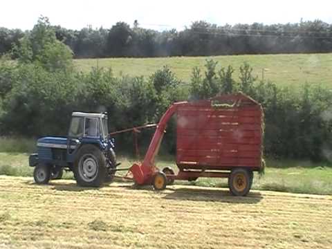 Single Chop Silage Demonstration At Castlepollard 2012 - YouTube
