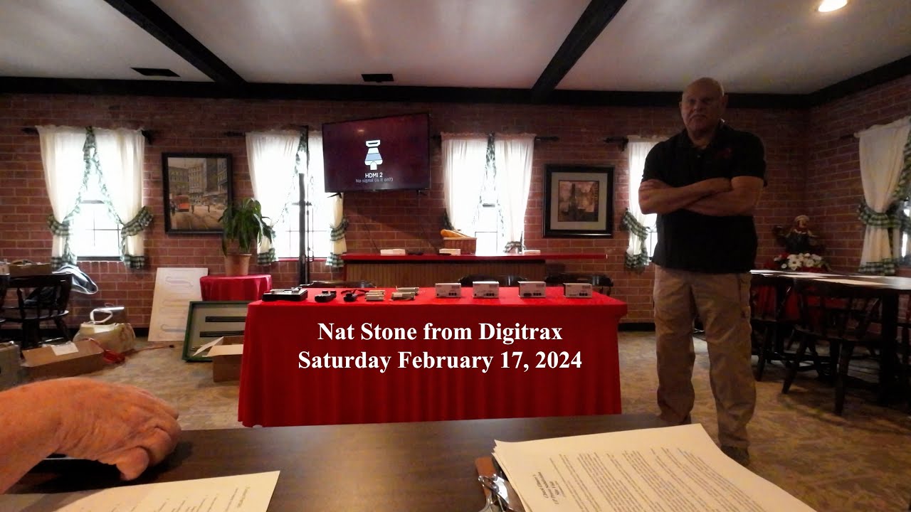 Digitrax Equipment explained by a Digitrax factory rep. - YouTube