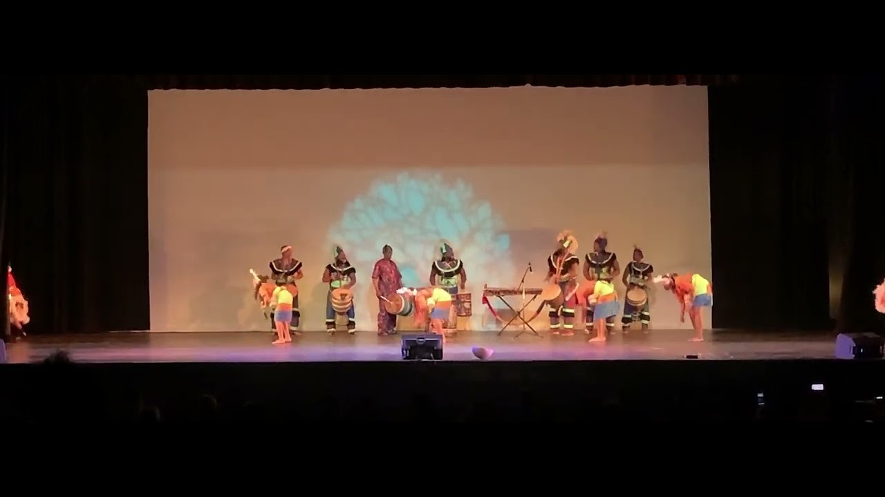 Bassa Diamano Coura west African dance company - YouTube