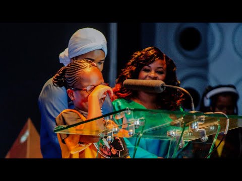 Mai Zumo alivyoshangiliwa kwenye Tuzo za WISAC 2023 - YouTube