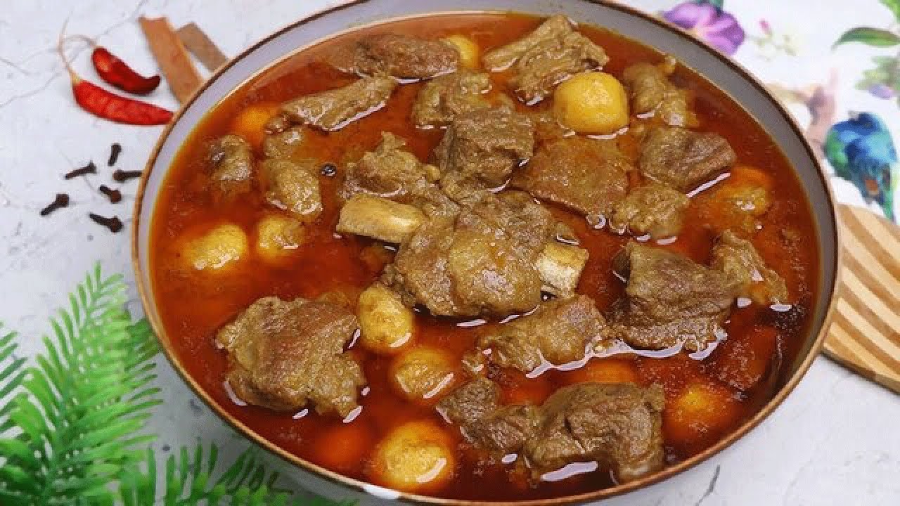 খুব সহজে আলু চুই ঝাল দিয়ে গরুর মাংস রান্নার বেস্ট রেসিপি || Alu Chui ...