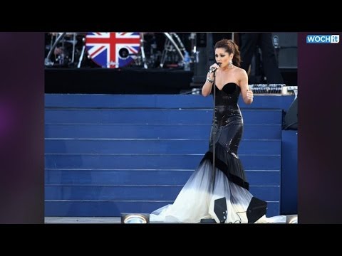 Cheryl Cole Risks A Nip Slip In Dangerously Low Dress