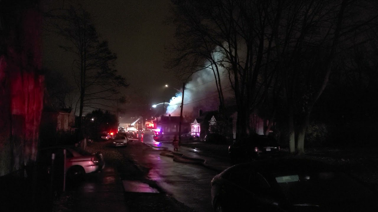 West Haven Collis and West Clark working fire December 6th 2021 - YouTube