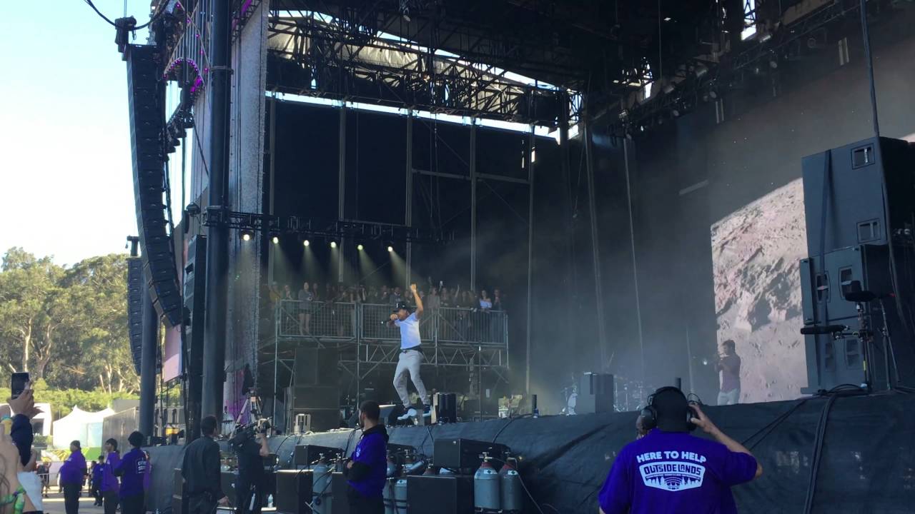 Chance the Rapper 'Ultralight Beam' @ Outside Lands Music and Arts ...