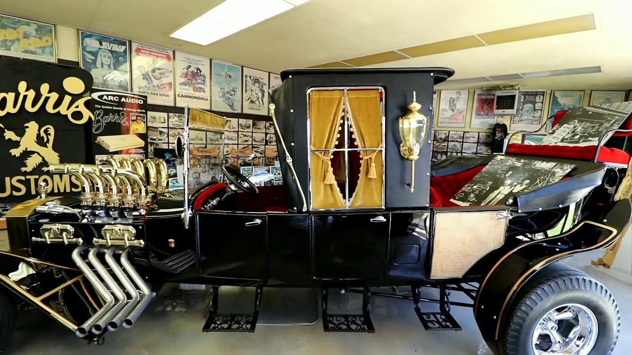 BARRIS KUSTOM Tour | MUNSTERS Koach, BATMOBILE - YouTube