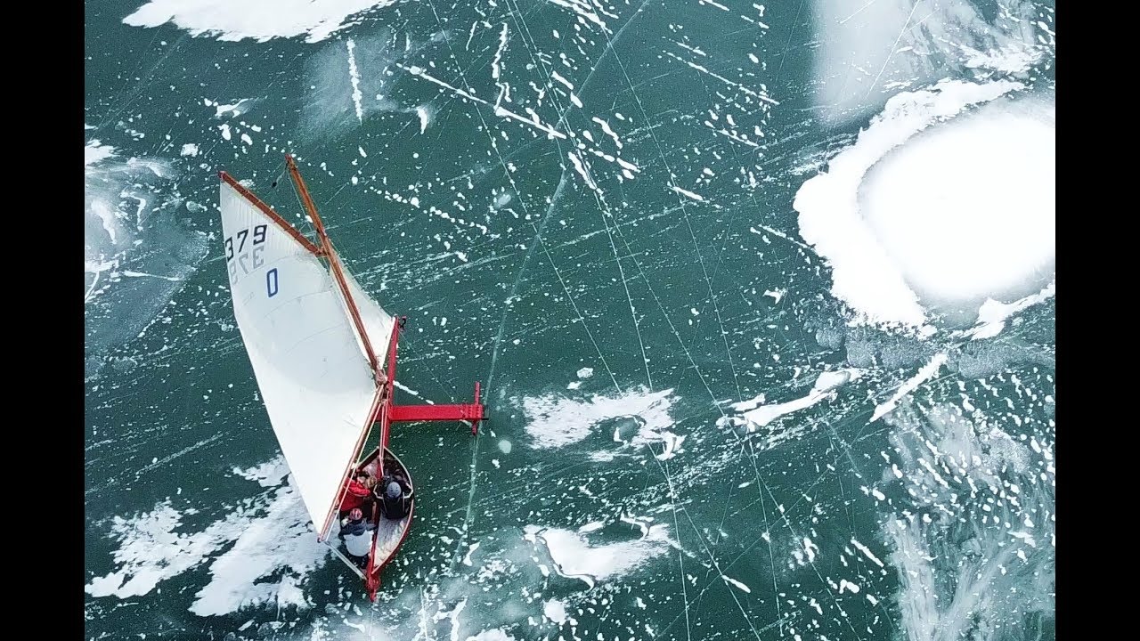 Zero Sailing on Lake Erie (4K) - YouTube
