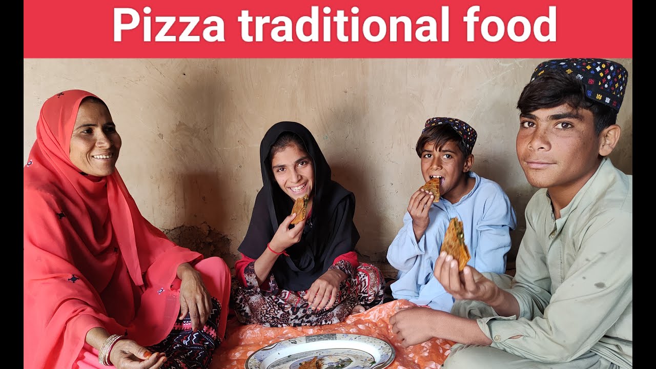 traditional Pizza food With Peer Jans Family [ Peer Jan rind ] - YouTube