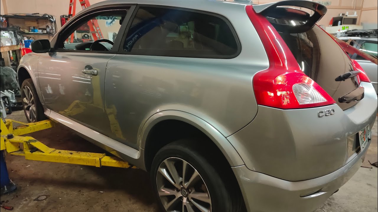 Volvo C30 AWD #002 First start - YouTube